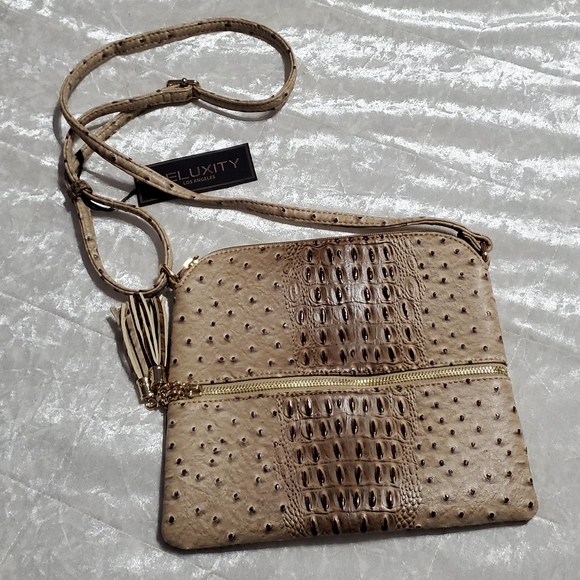 Deluxity | Bags | Deluxity Tancream Textured Crossbody Bag | Poshmark